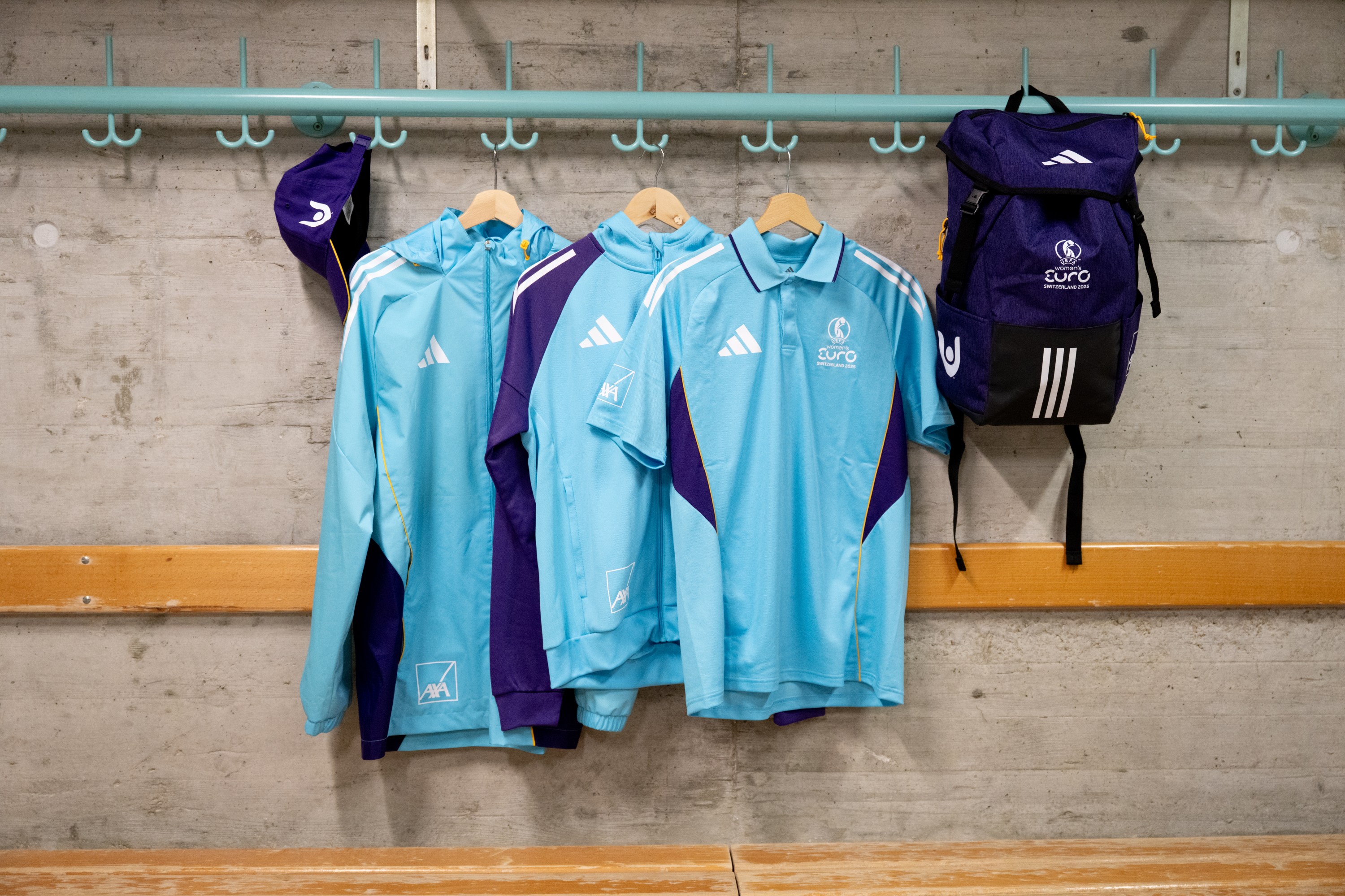 Check-out the official Volunteer Uniform! – VOLT
